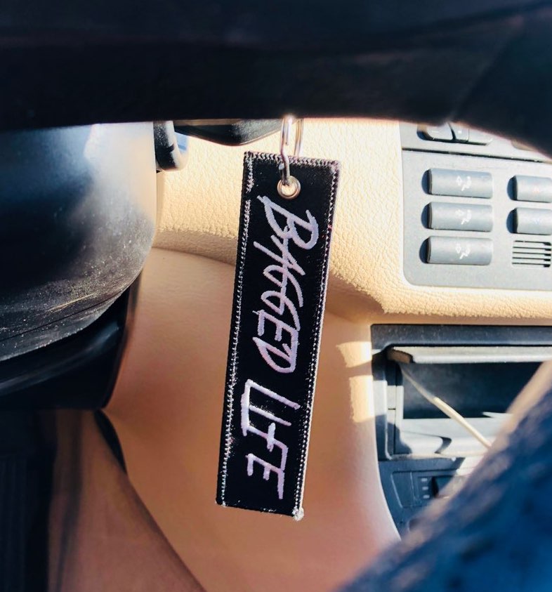 Bagged Life Key Tag – AirdOut